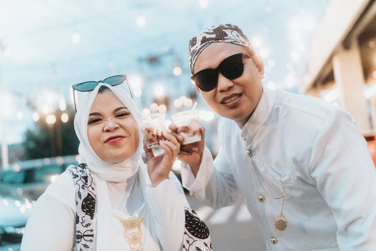 The Wedding of Ayuni & Budi - Folkinvitation